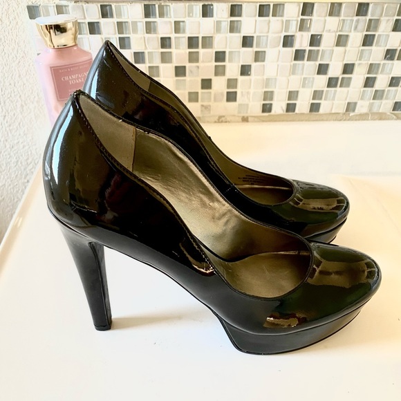 Guess | Shoes | Guess Platform Heels | Poshmark